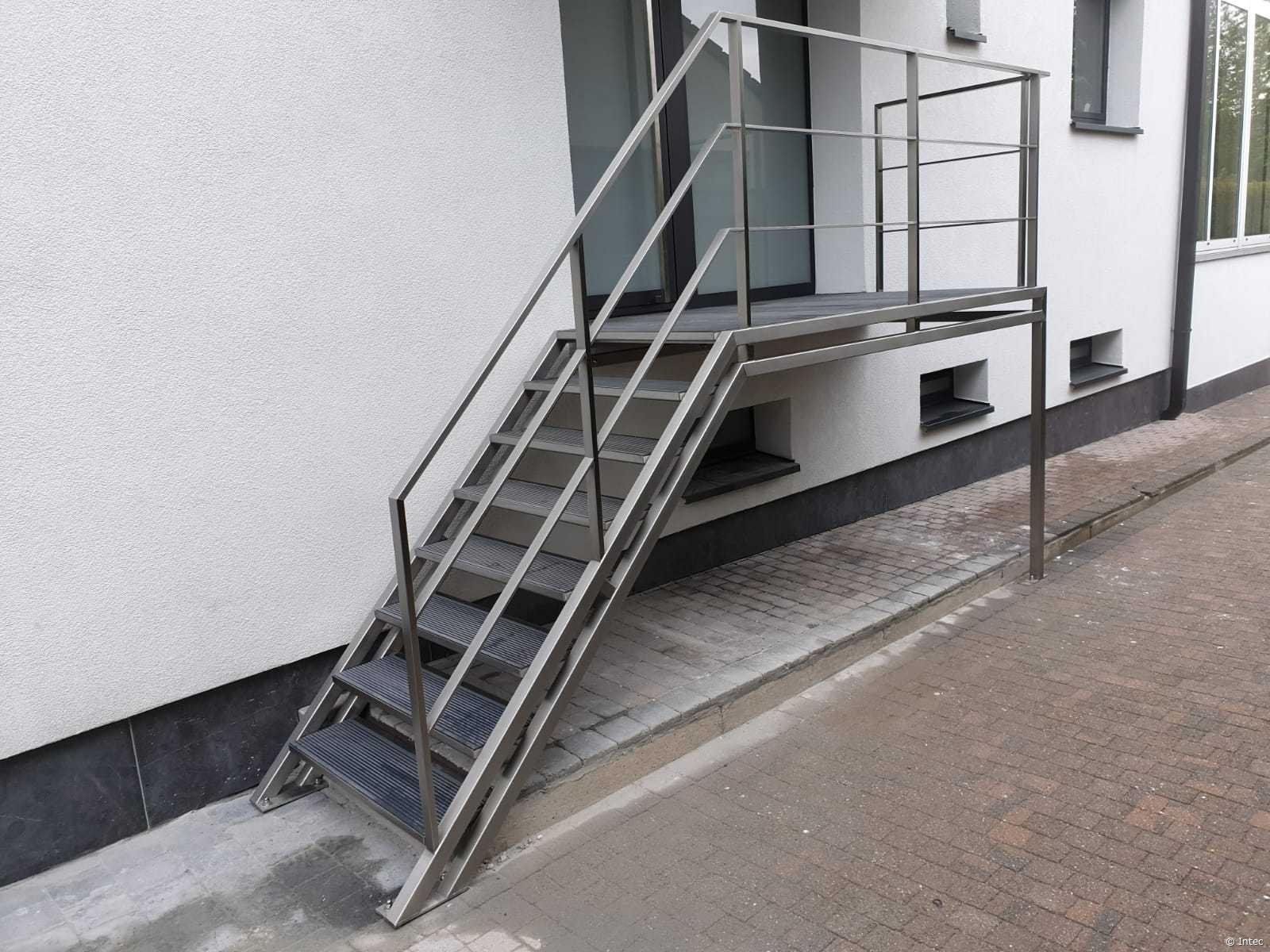 Intec Inox | Stairs, railings and banisters - In the picture Outdoor stairs