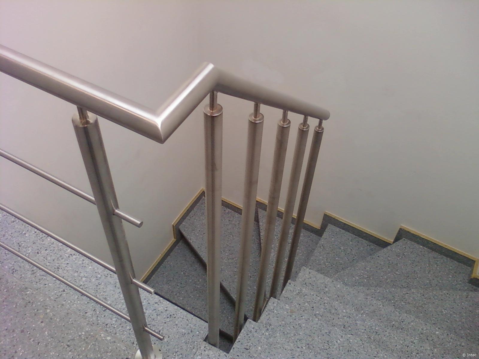 Intec Inox | Stairs, railings and banisters - Railings Inox - Round Tubes